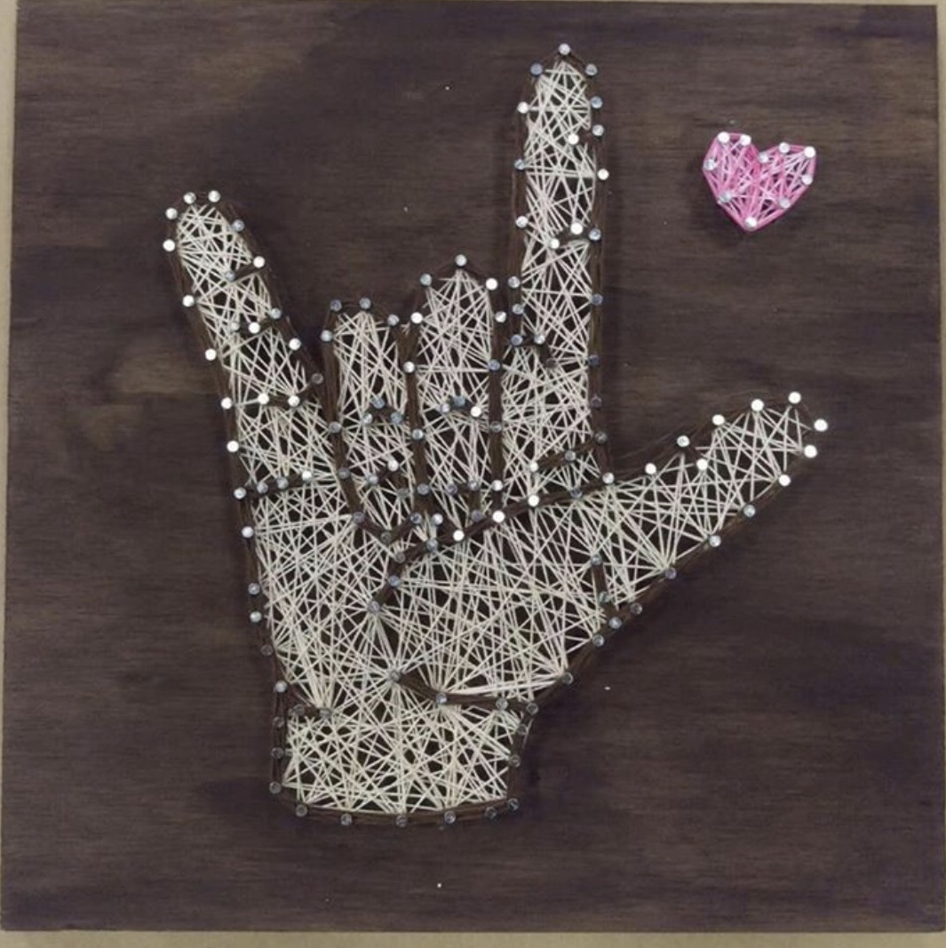 Valentine's String Art - Pinspiration